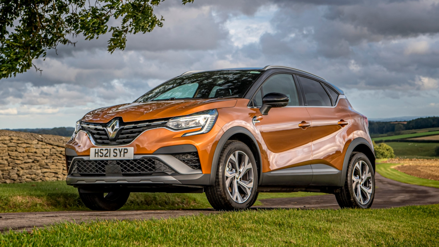 Renault Captur E-TECH engineered 2023 | SUV Drive